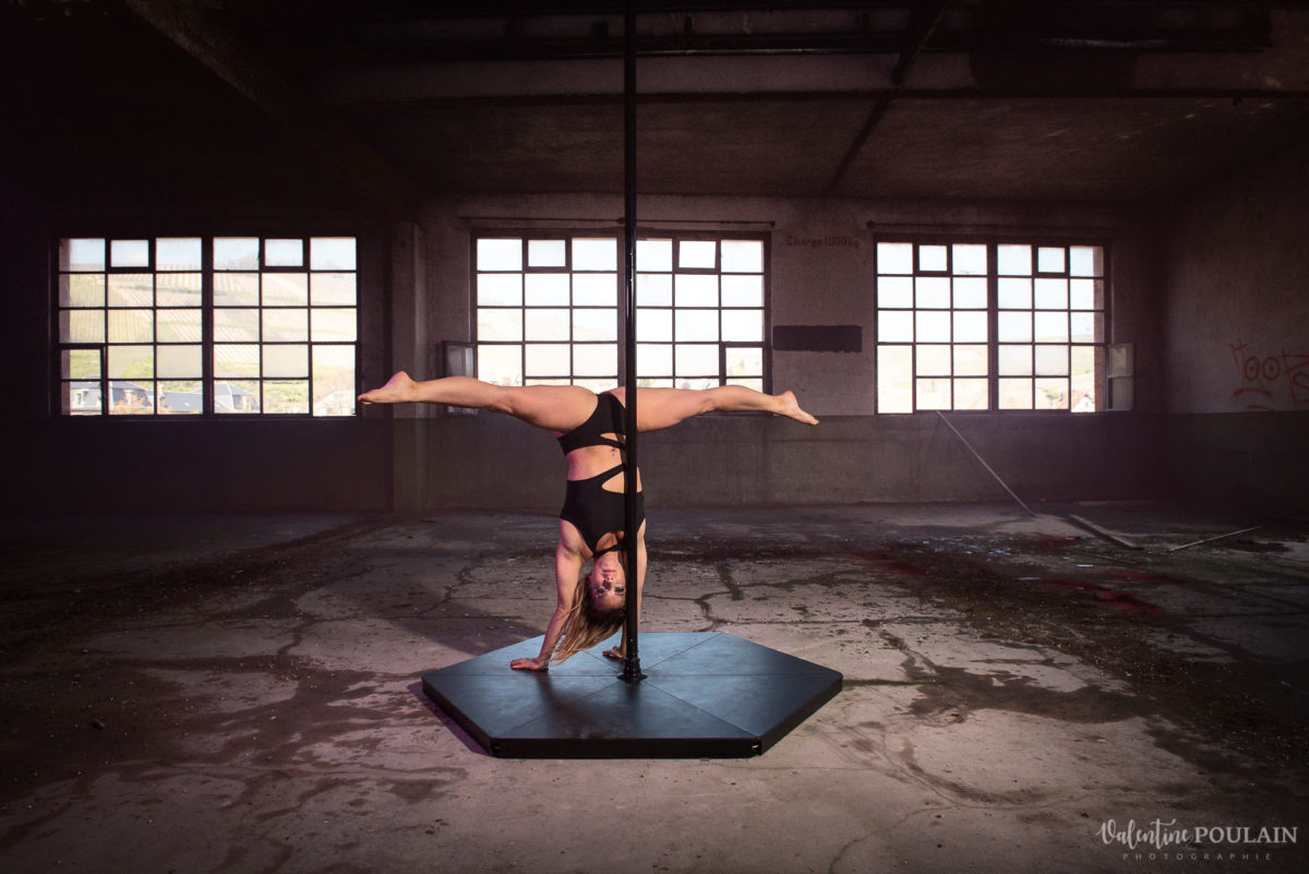 Pole Dance Artistique En Photos Et Vidéo Valentine Poulain Photographe
